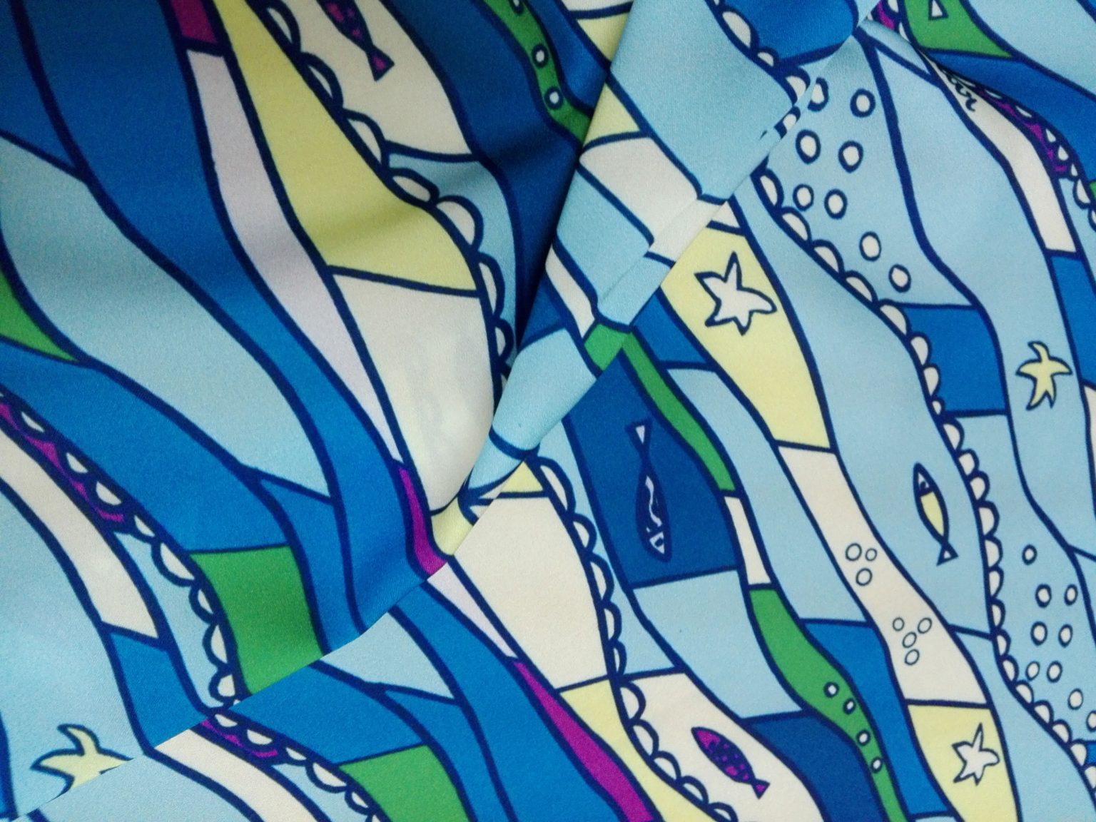 Diseño de estampados textiles, vestidos con mucho arte - PATRONAJE ...